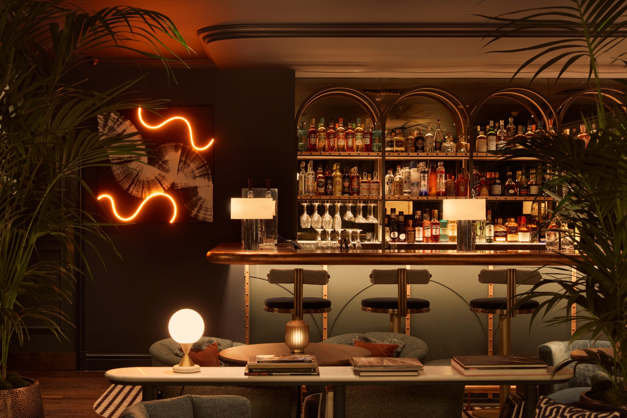 Sleek & Stylish: Coppa Club Guildford Townhouse⁠ • Round & About Magazine